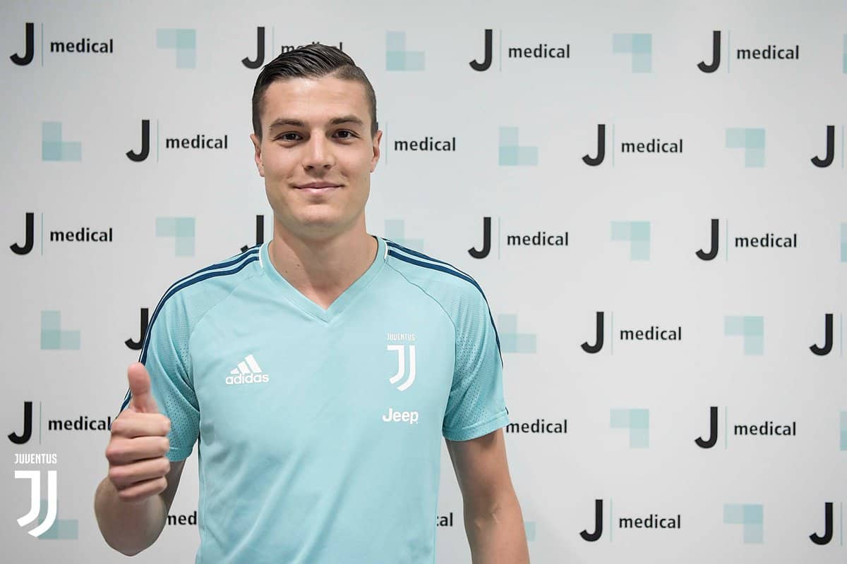 Mercato Juventus, Favilli in uscita: corsa a due tra Udinese e Sampdoria Mercato Juventus, Favilli in uscita: corsa a due tra Udinese e Sampdoria