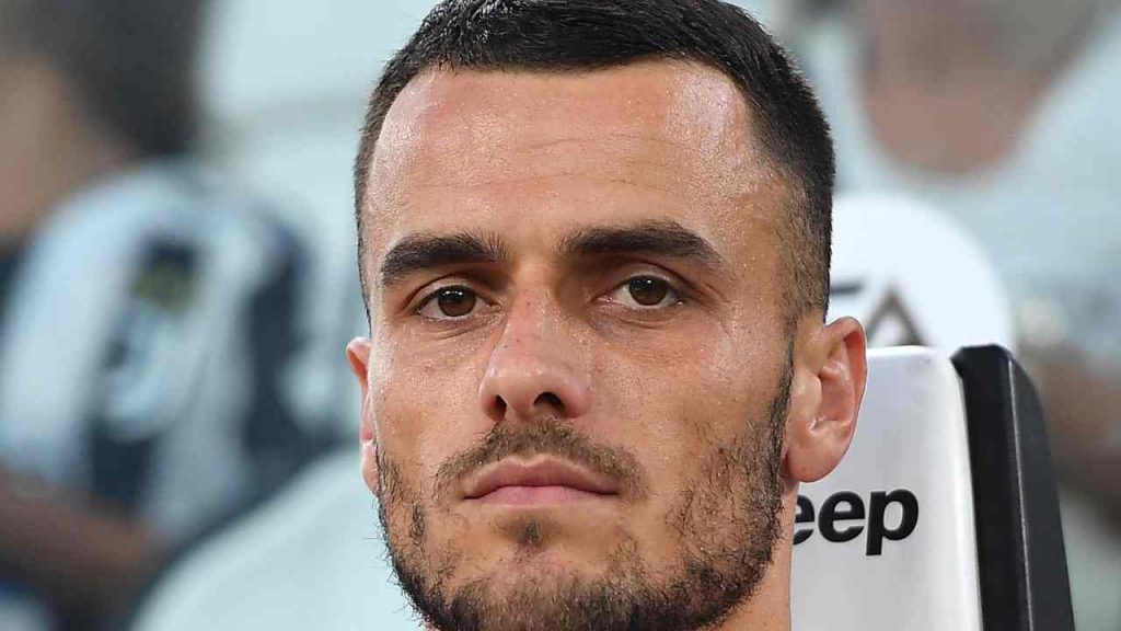Kostic è già in bilico: la clamorosa occasione di mercato può farlo ...