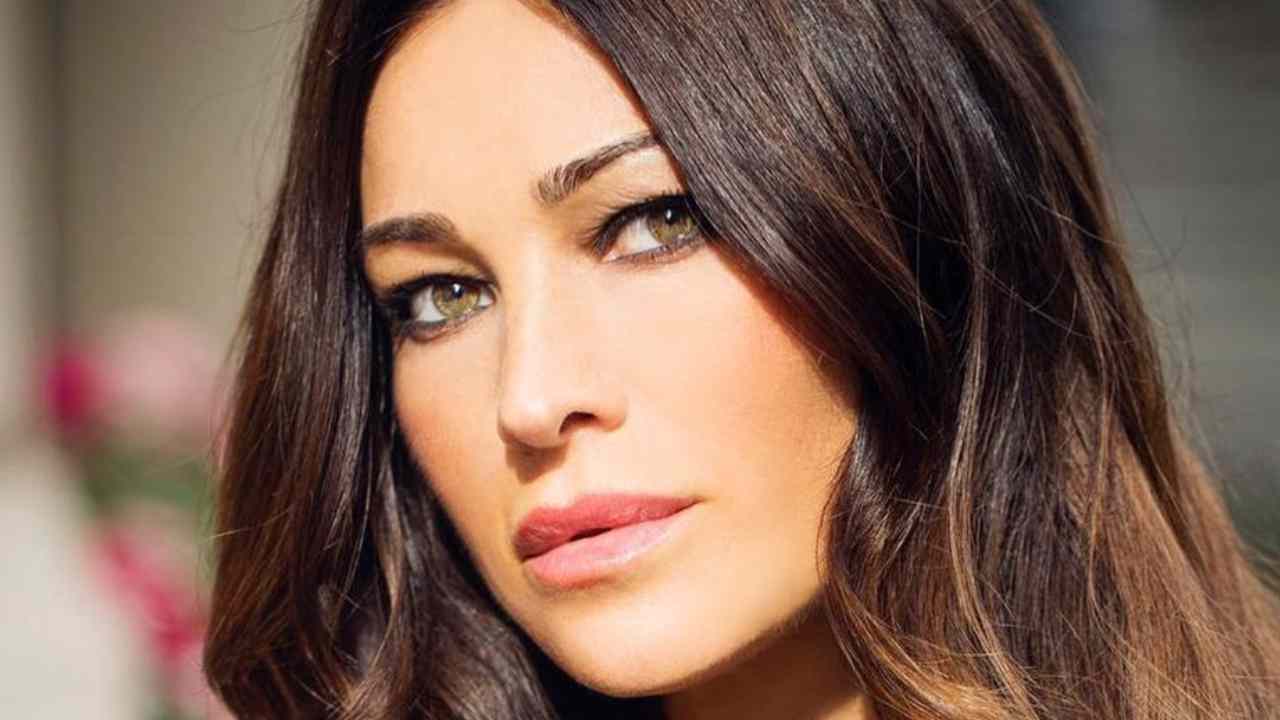 Manuela Arcuri | Francesco Coco e Aldo Montano gli ex dell’attrice